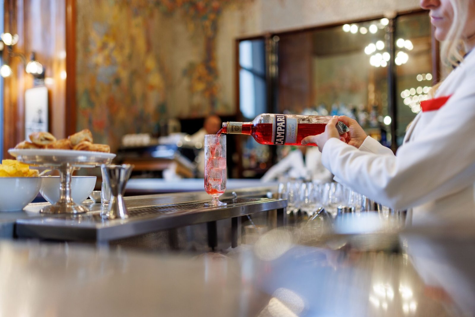 Negroni week 2025 Camparino in galleria celebra il mito del cocktail ...